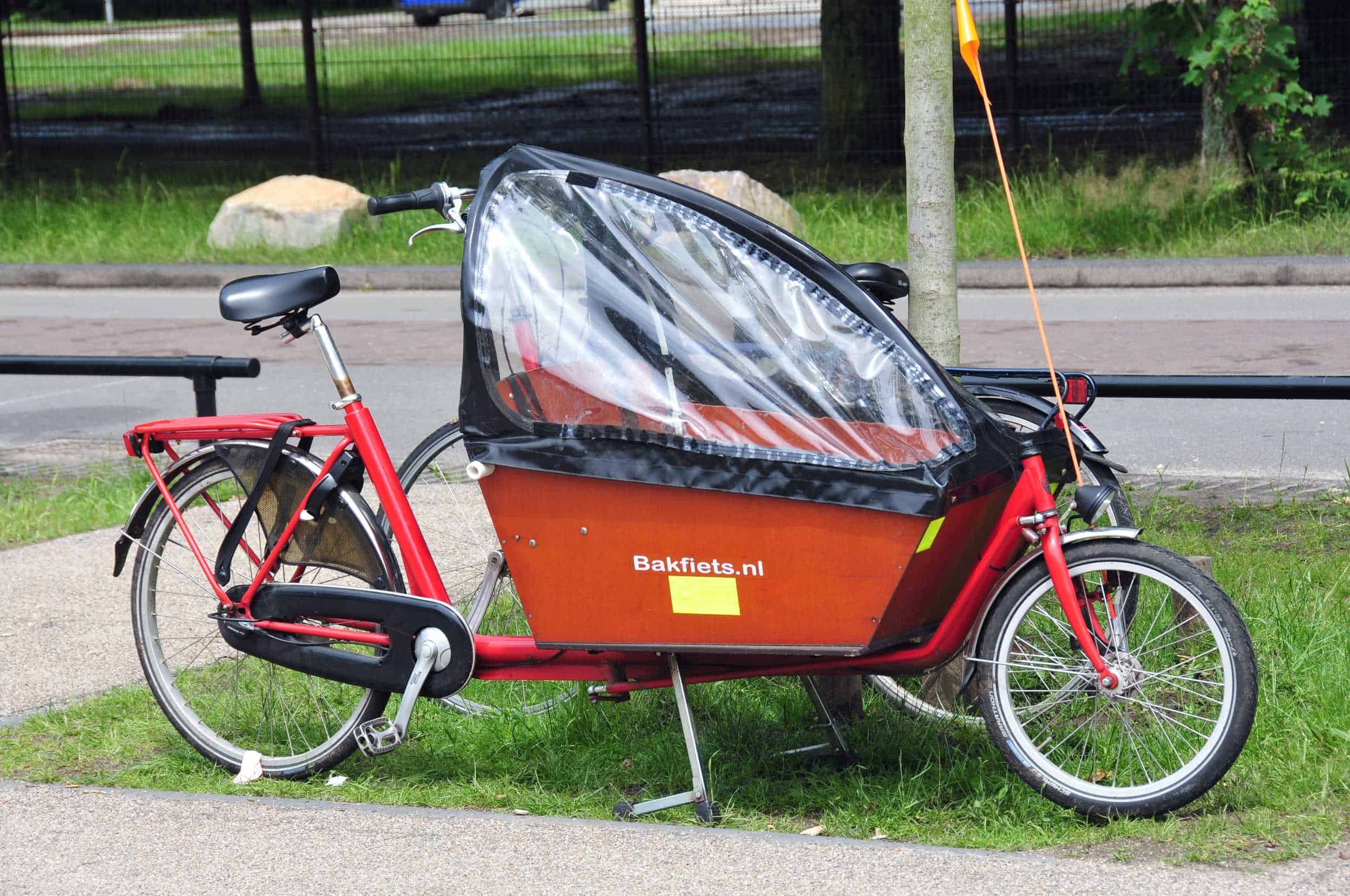 Le vélo cargo: un moyen de transport actif en plein essor | 100˚
